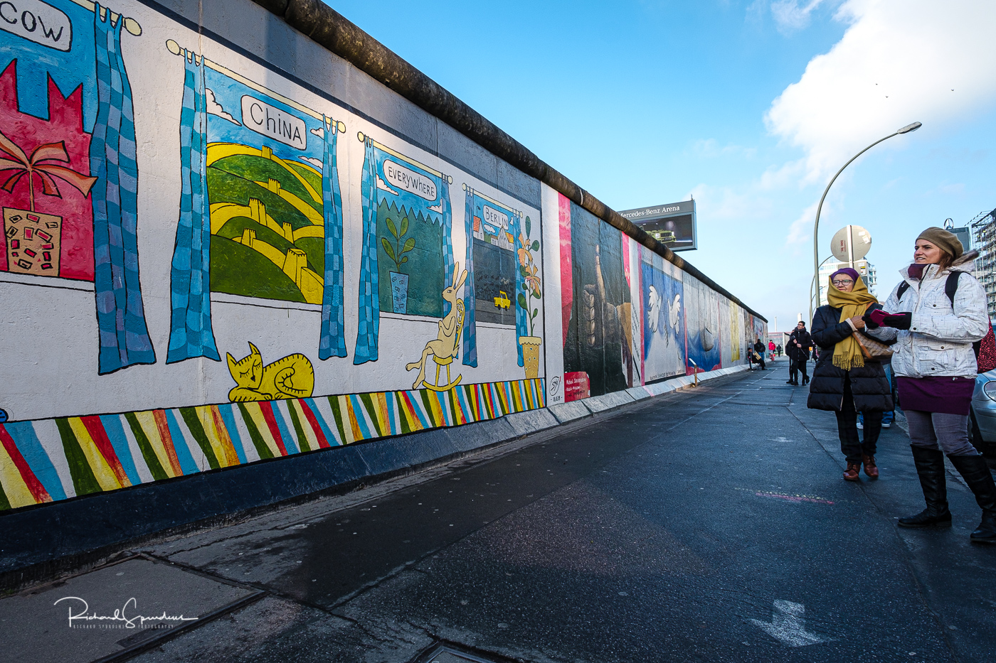 The Berlin Wall and its Wall Art - a few of my favourite images of ...